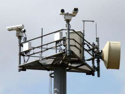 Big Brother's Border Blindness - Reason.com