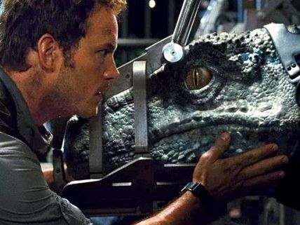 Kurt Loder Reviews Jurassic World