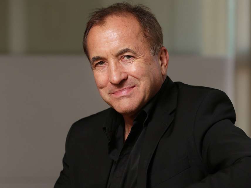 Michael Shermer on Why Even Scientists, Transhumanists, and Atheists ...