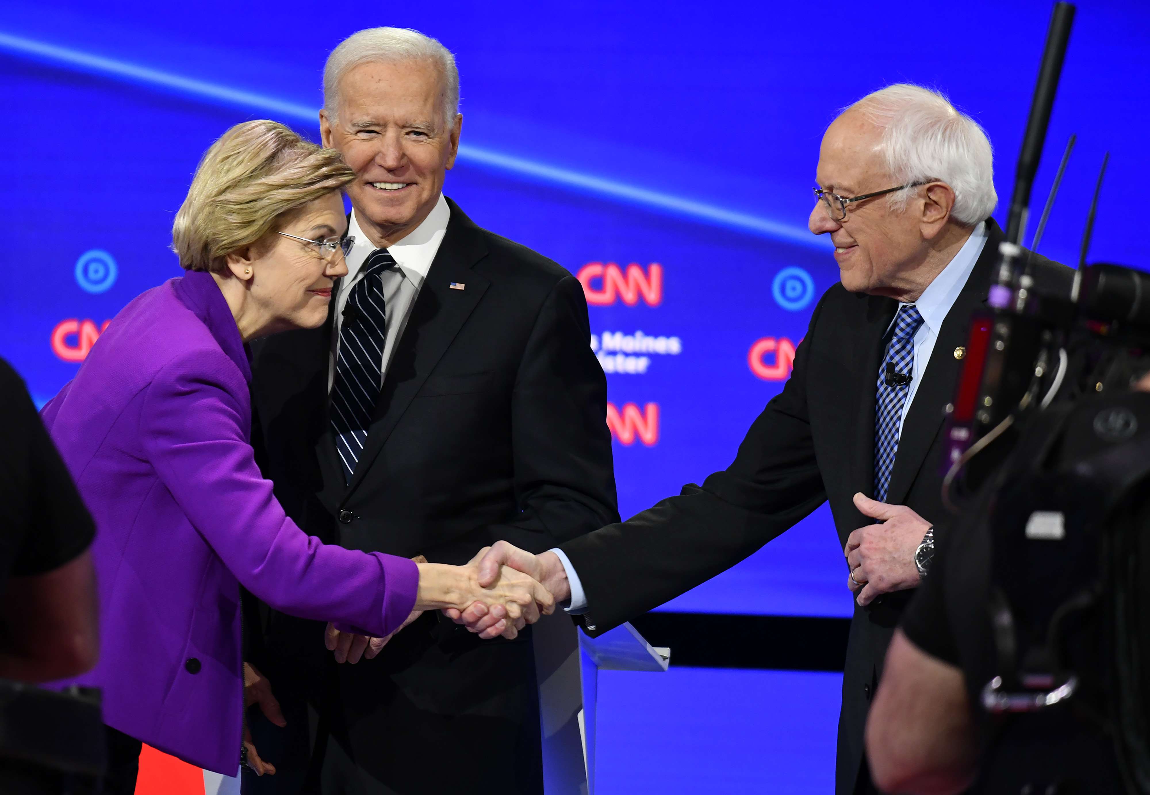 CNN Implicitly Took Elizabeth Warren's Side in the Unproven Sexism ...
