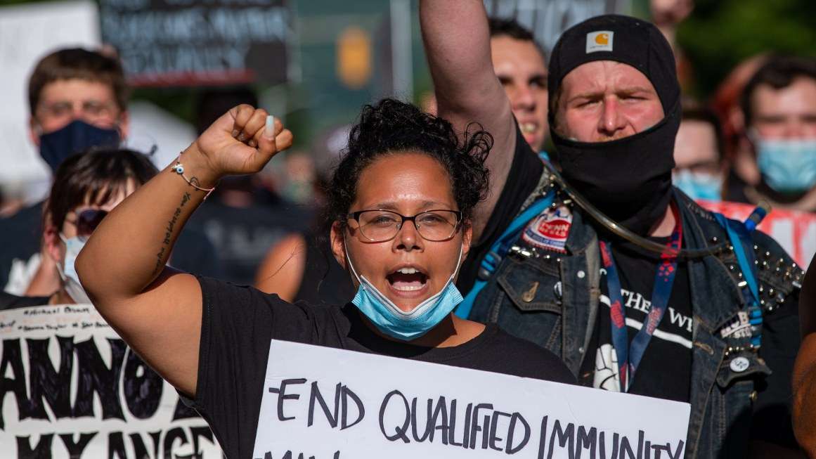 Democratic Party Platform Calls for 'Reining In' Qualified Immunity ...