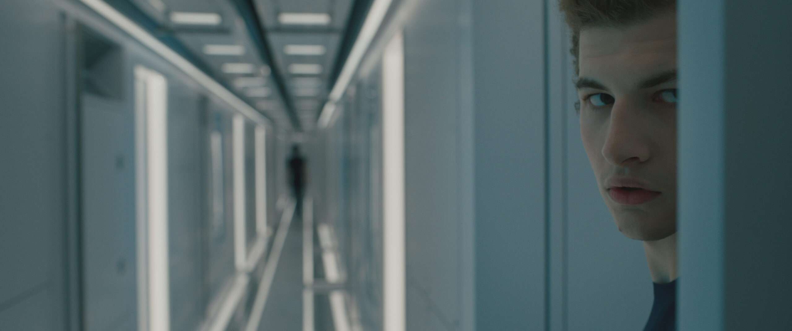 Review: Voyagers