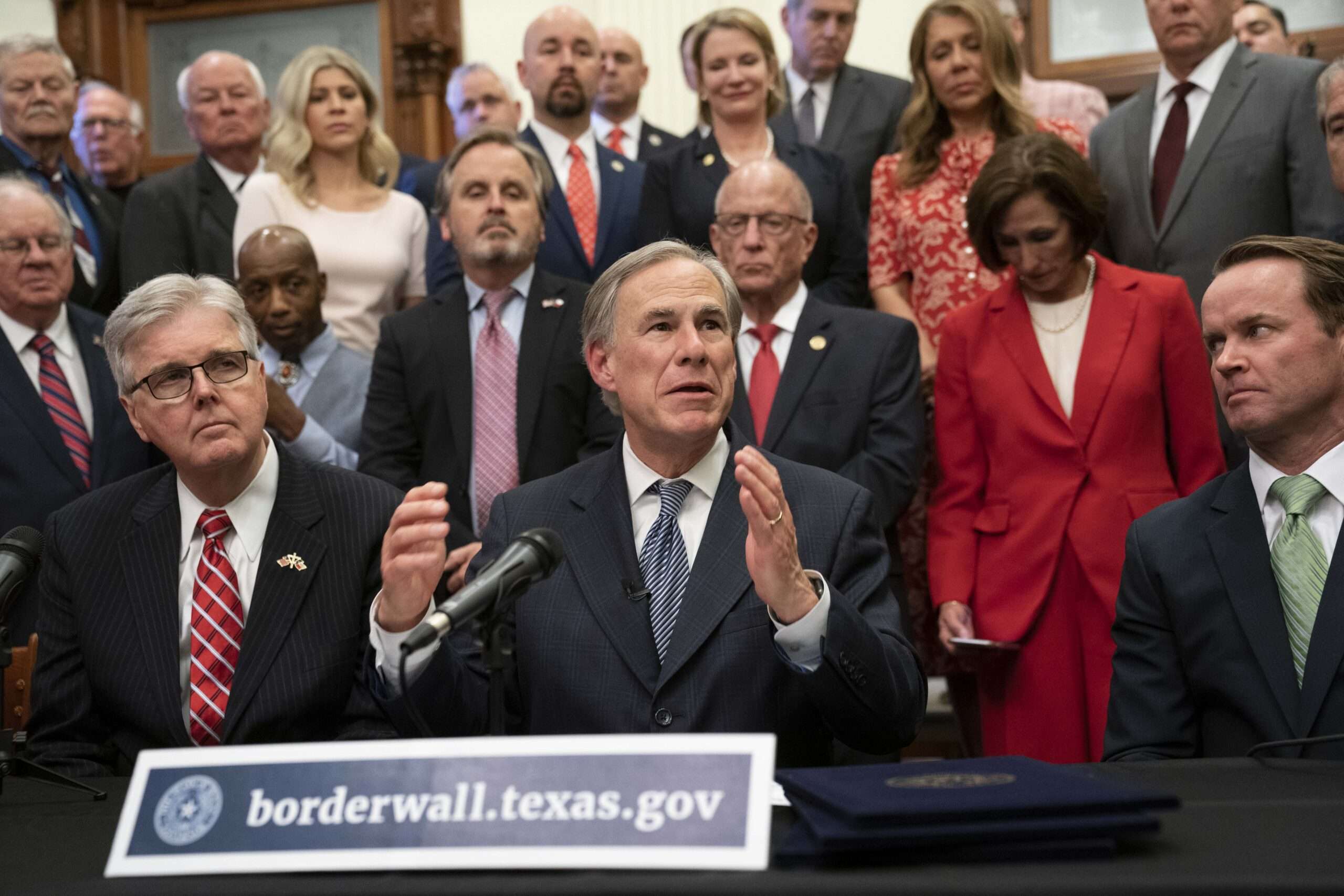 Greg Abbott's Border Wall Plan Is Doomed To Fail