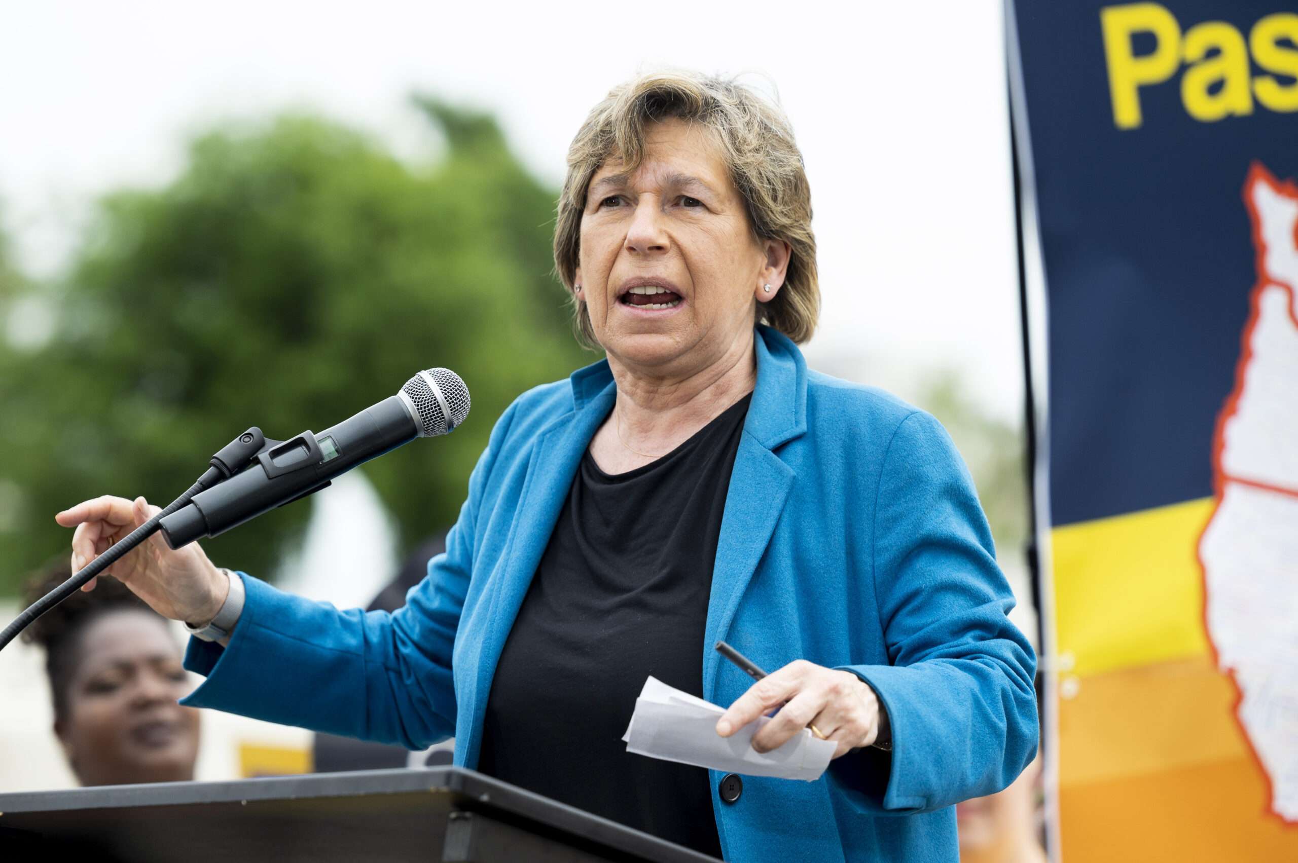 Teachers Union Boss Accidentally Endorses School Choice While Rushing ...