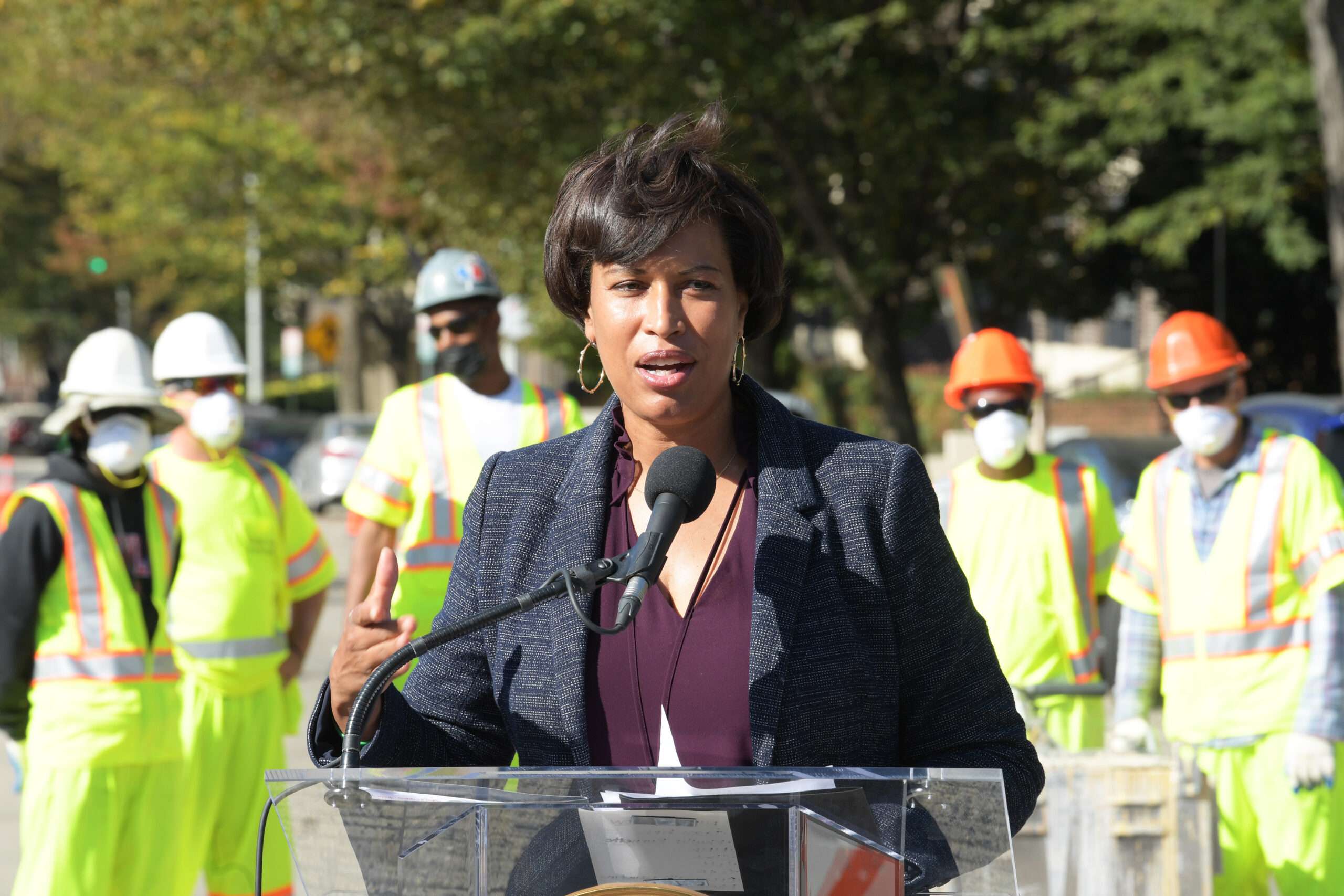 Washington Mayor Muriel Bowser Will Finally Relax D C S Stubborn Mask