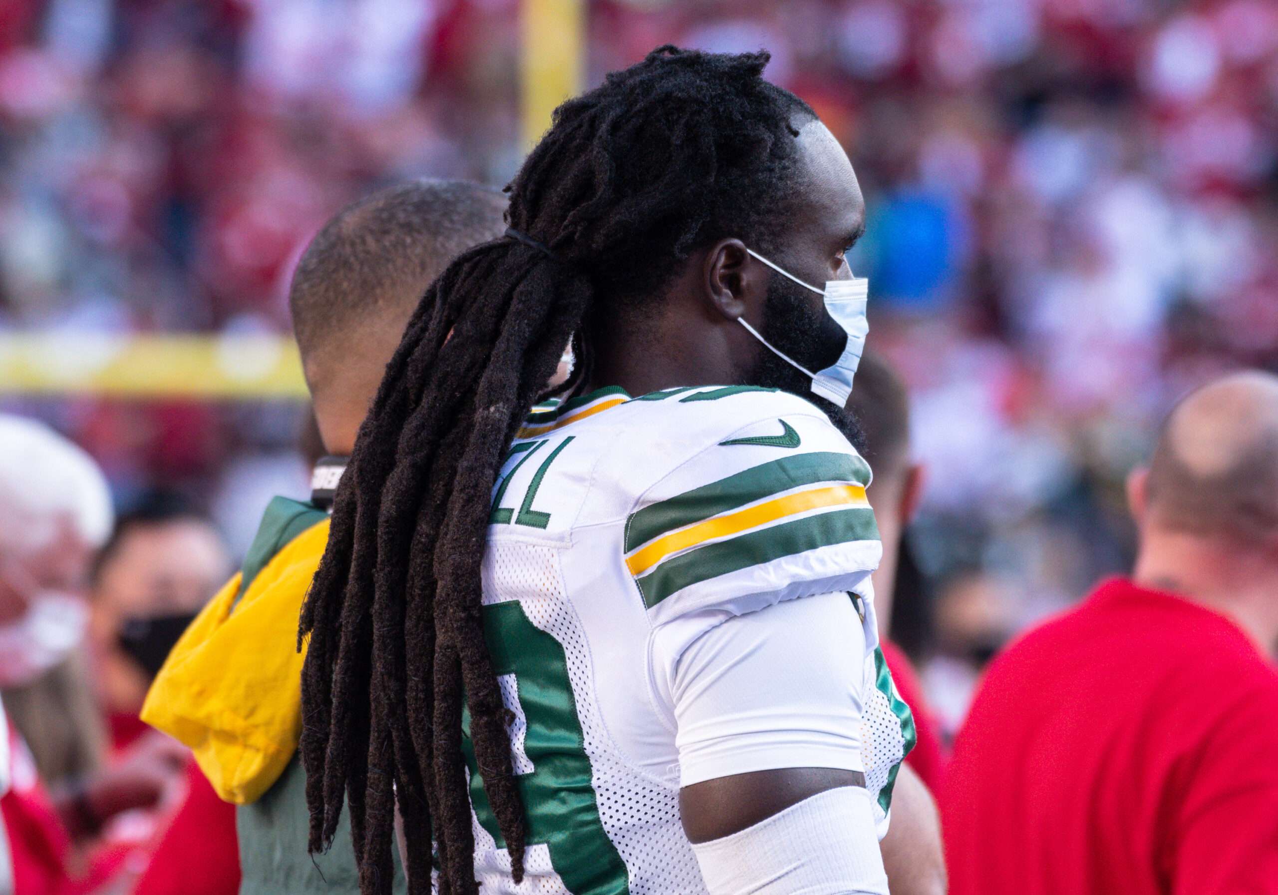 What Rapidly Rising COVID-19 Infections Among NFL Players May Mean for ...