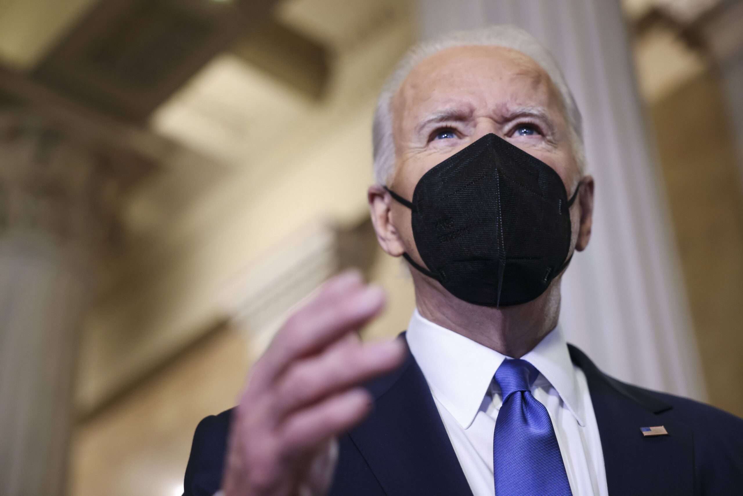 The Government Hoarded 750 Million N95 Masks While Telling You To Wear One