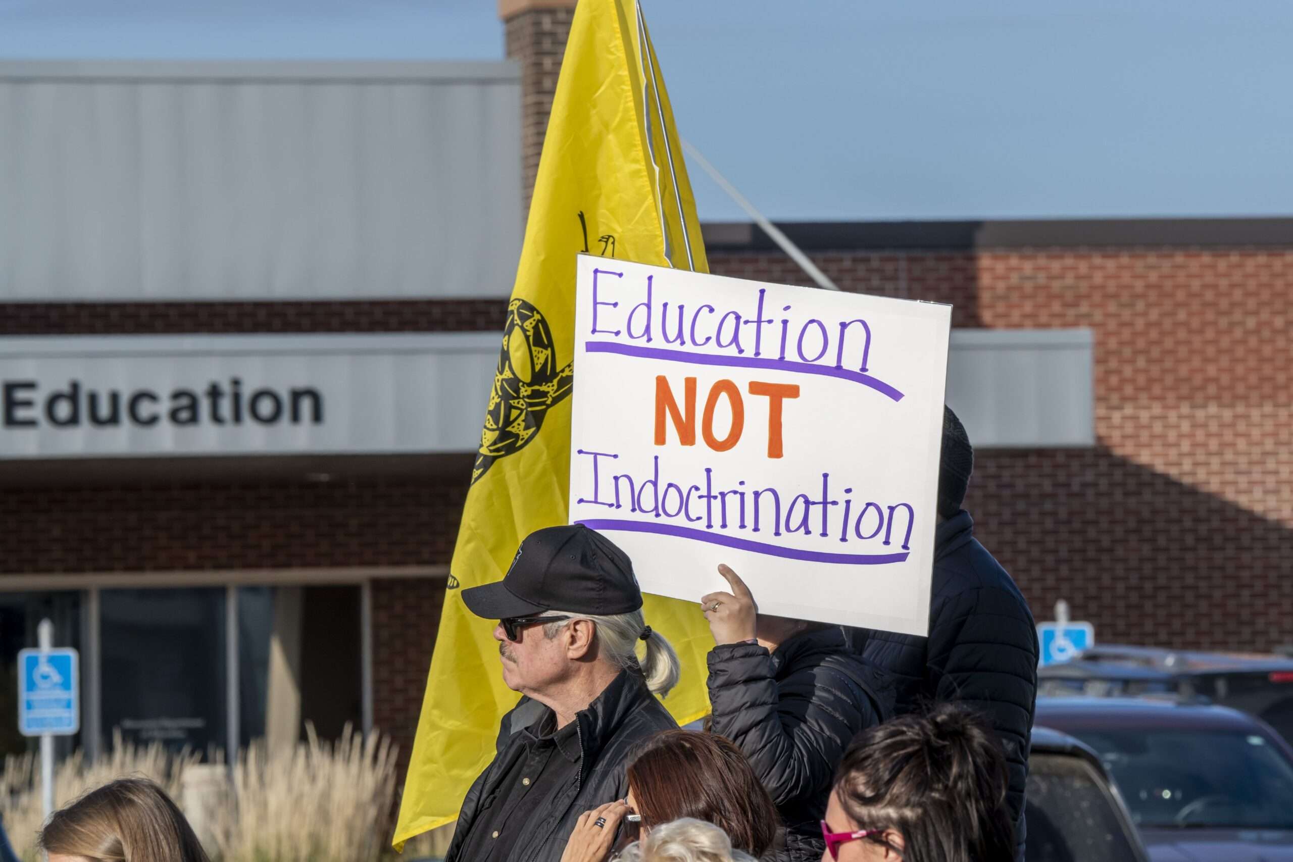 With Parent and Teacher Groups at Odds, School Choice May Be the Winner