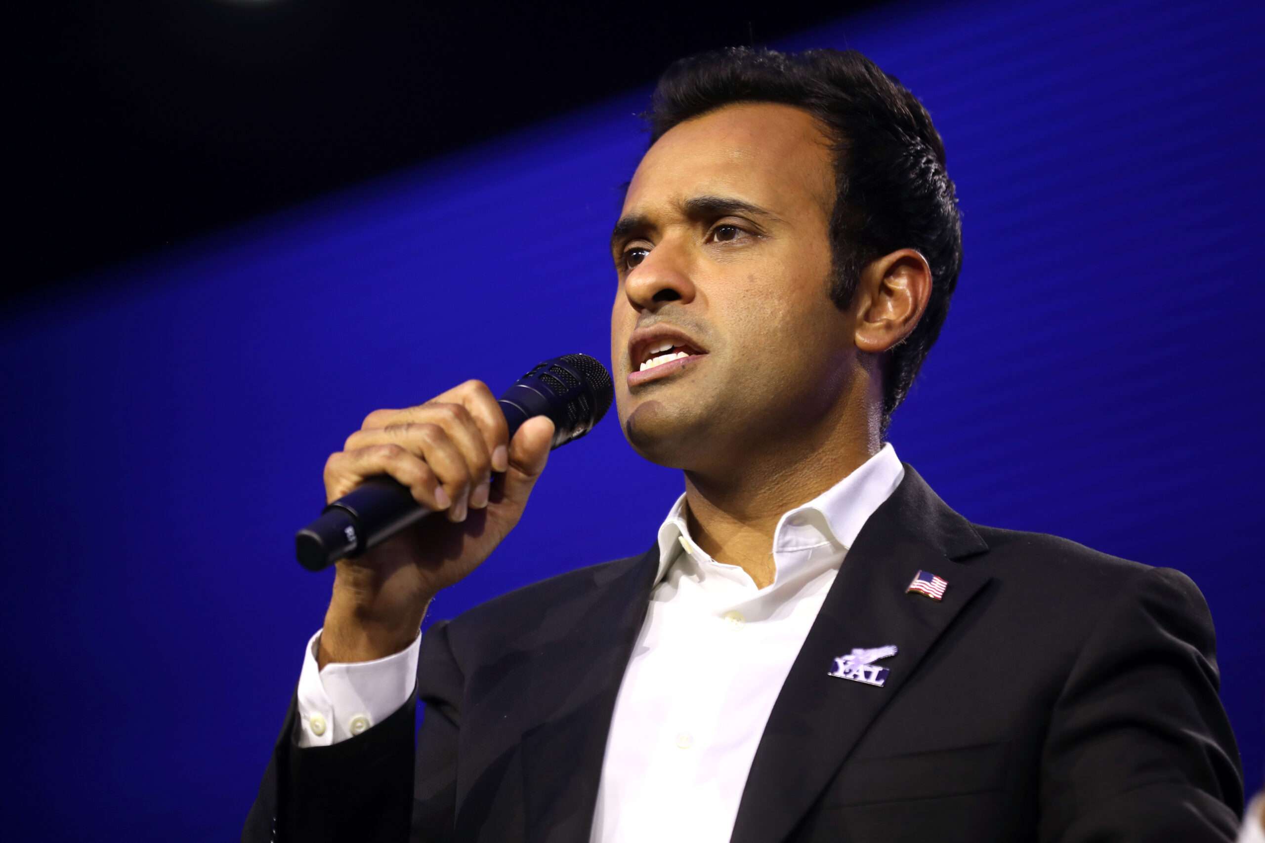Vivek Ramaswamy Takes Anti-War Stance at GOP Debate