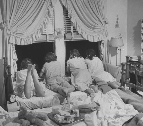 Judge: Racy High School Slumber Party Photos Posted to Facebook May Not ...